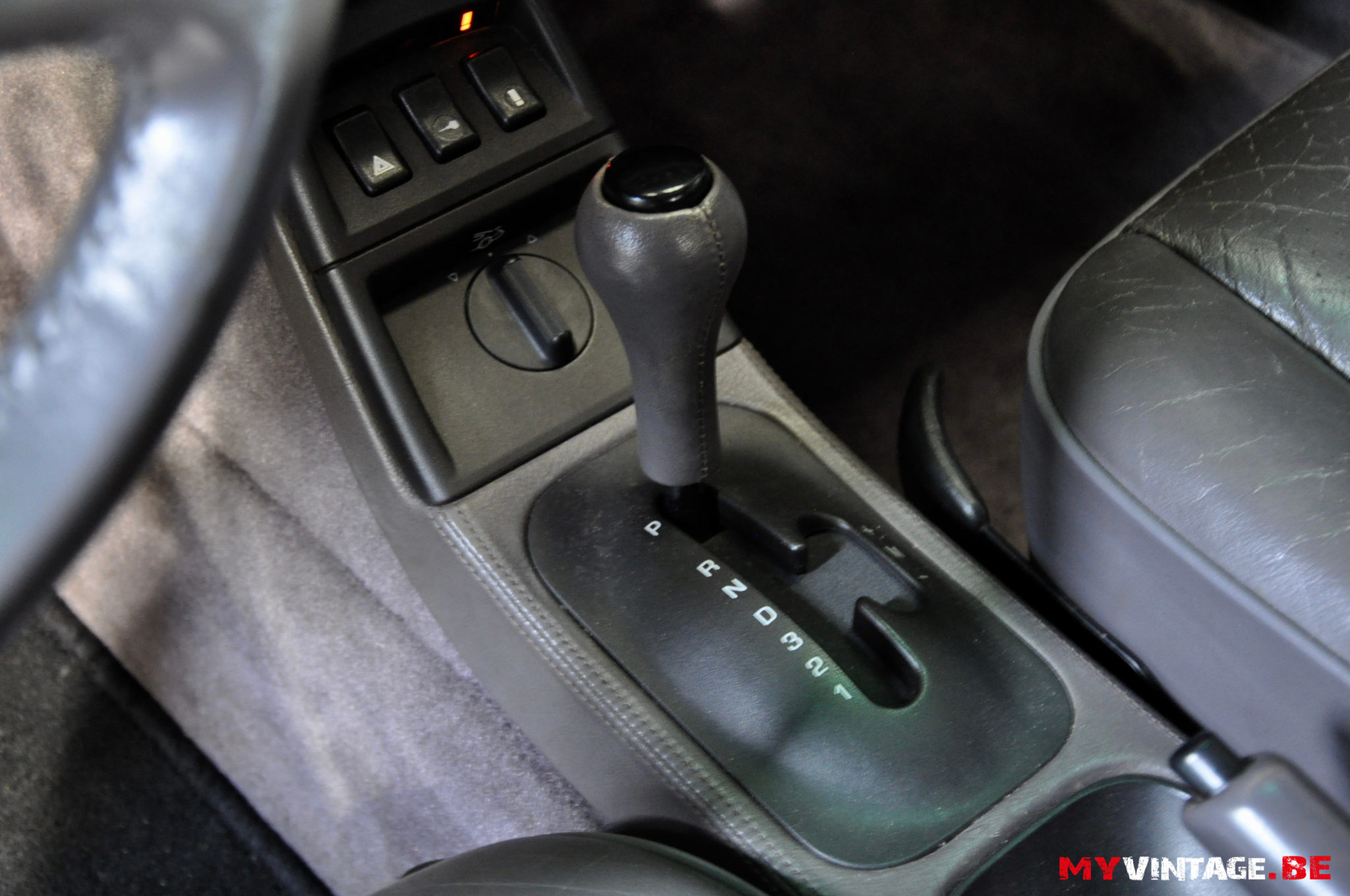 Porsche 964 Carrera 2 3.6 250cv * BOÎTE TIPTRONIC* | MY Vintage