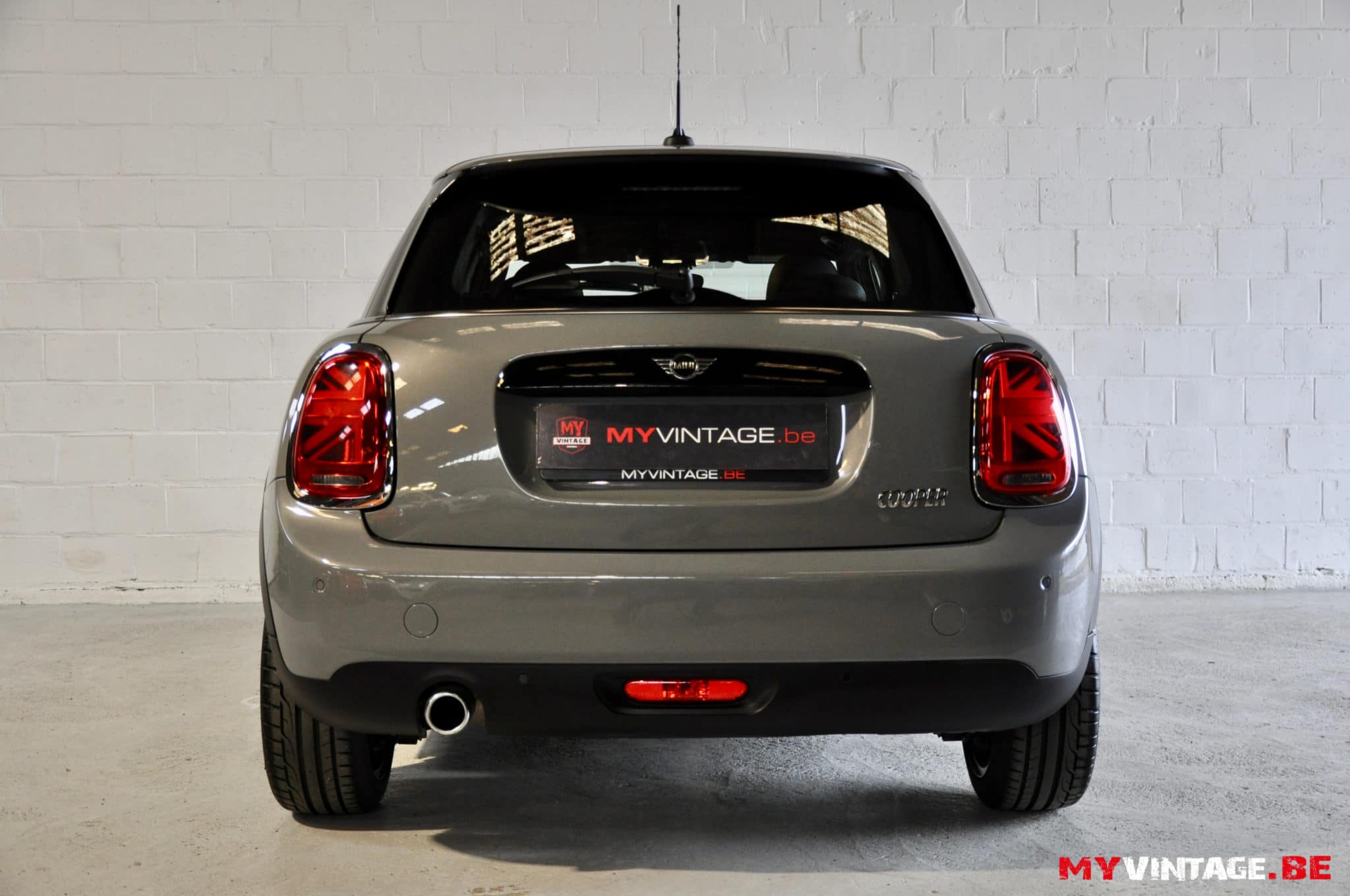 MINI Cooper Hatch 1.5 136cv ** BOÎTE AUTOMATIQUE ** | MY Vintage